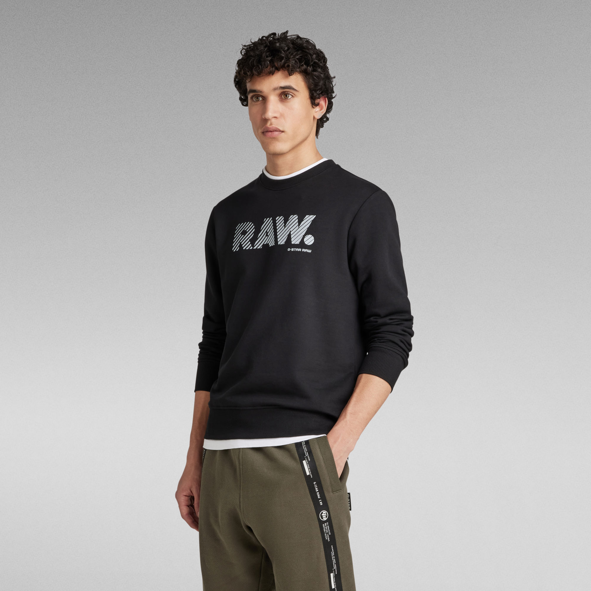 Regular Crew Neck Graphic Sweat | Black | G-Star RAW®