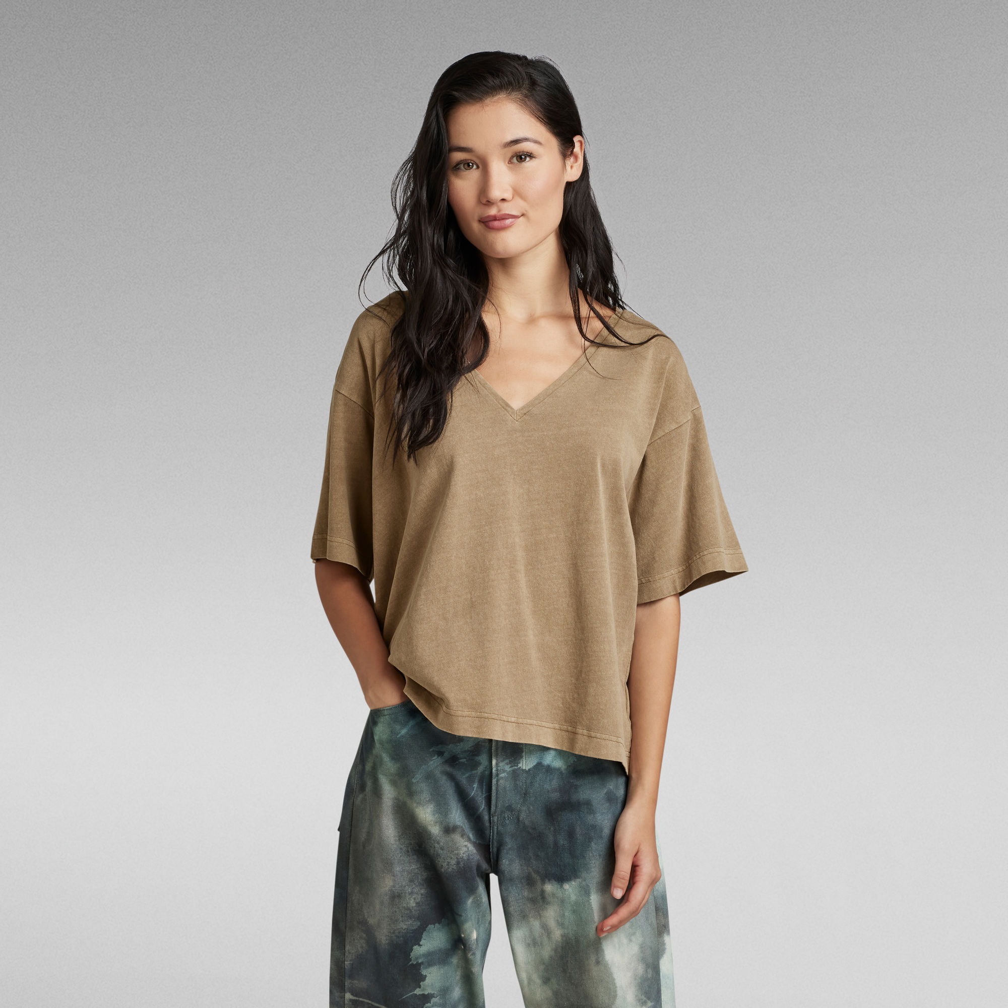 Overdyed Deep V-Neck Loose Top | Braun | G-Star RAW® DE