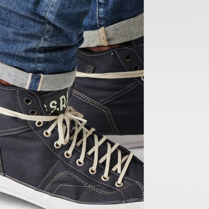 G star red listing jeans store